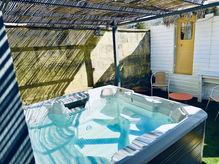 1-bedroom Garden Flat With Hot Tub & Free Parking - Bath