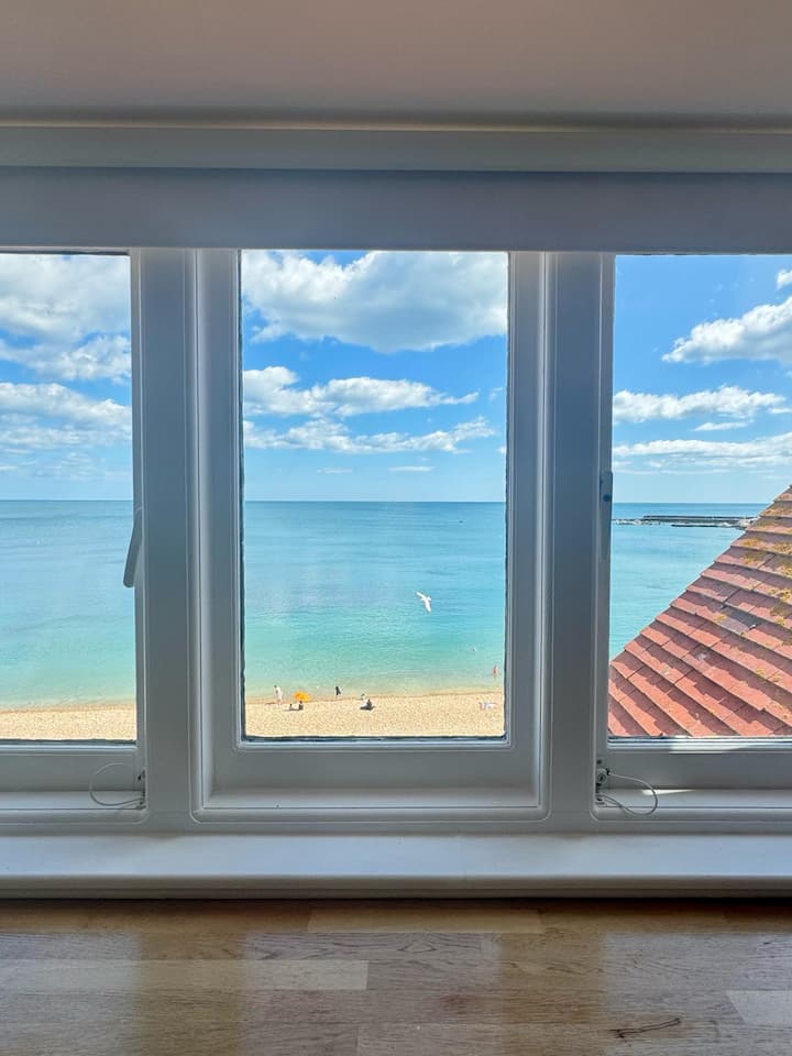 Skyloft, Panoramic Sea Views In Lyme Regis - 라임 레지스