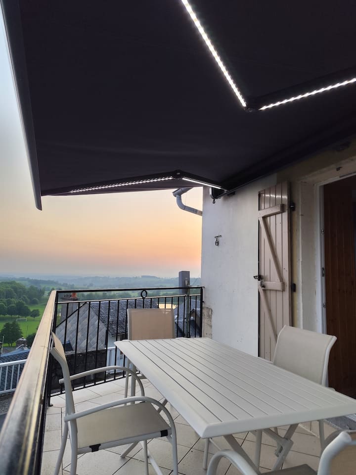 Maison Avec Vue Magnifique - Chastreix