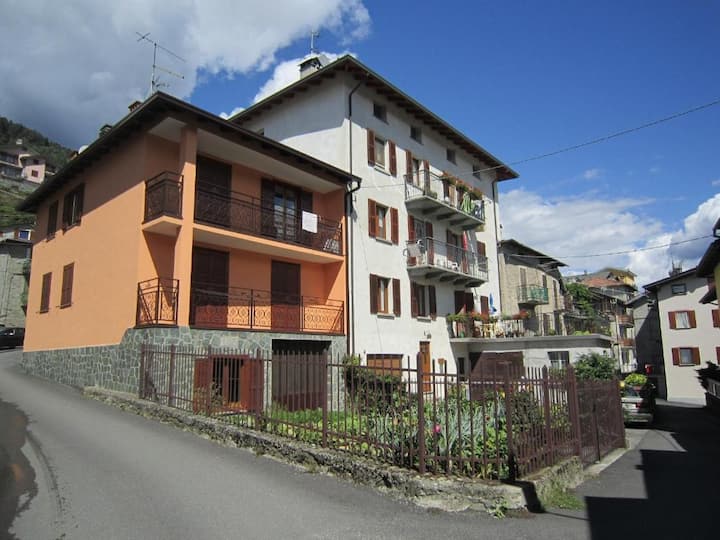 Casa Giuliana Nord - Teglio