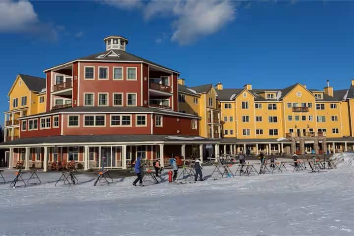 Ski-in/out Jackson Gore 2 Bedroom Condo - Ludlow, VT