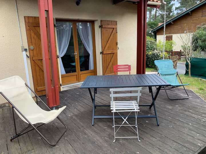 Maison Au Cœur De La Pinède - Lacanau