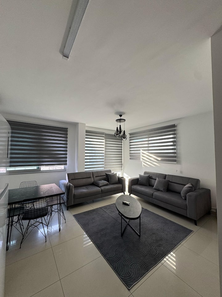 Girne Yeni Limanda Denize 5dk - Girne