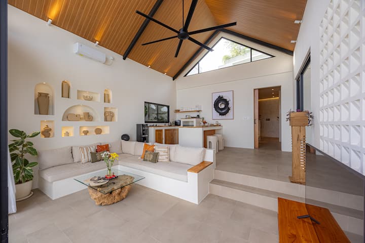 Romantic, Stylish & Intimate 1-br Villa In Canggu - Indonesia