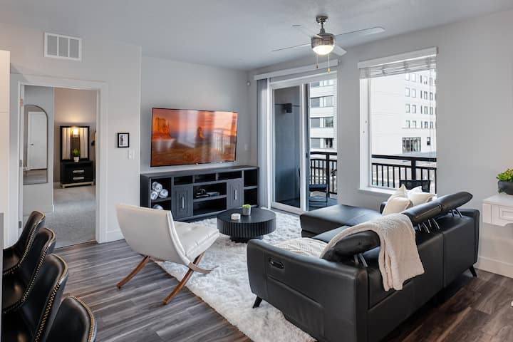 Convention Ctr Style-2br Pool/hottub/gym/theatre - Salt Lake City