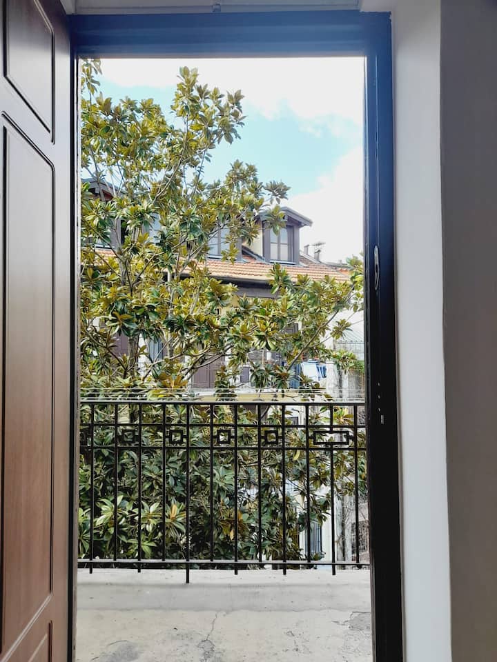 Flat In Milano, Isola - Milánó