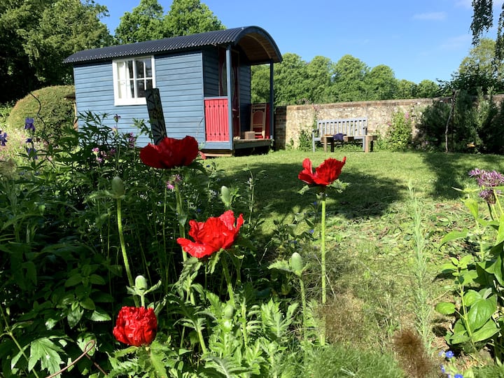 Artists Shepherds Hut, South Downs Lewes - Sussex