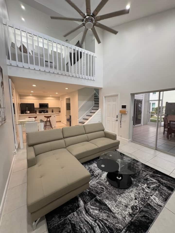 Cozy Condo-updated And Centrally Located - Fort Myers, FL