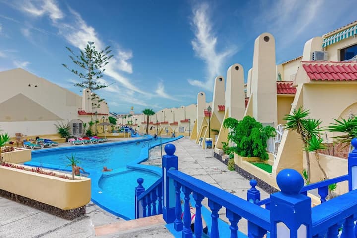 Sunny Pool Patio - 2 Bedrooms 2 Baths - Costa Adeje