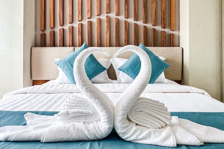 Chic 2br At Dusit Grand Park ｜5 Mins To Beach - Pattaya City