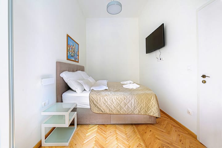 Oasis 101 - Central & Cozy 1br For 2 W/ Ac - Budapest