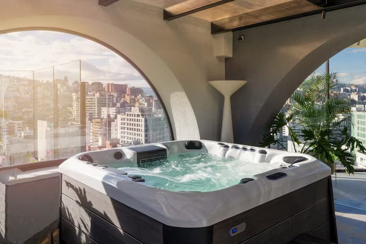 Suite Republica Del Salvador - Quito