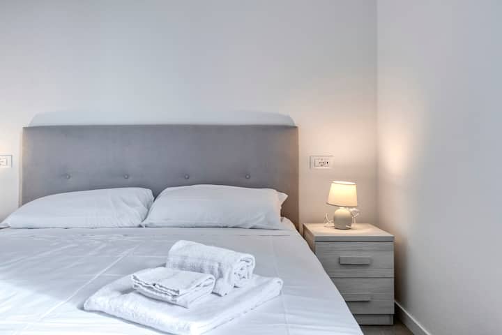 Blueshouse Carracci | Camere Con Bagno Privato - Bologne
