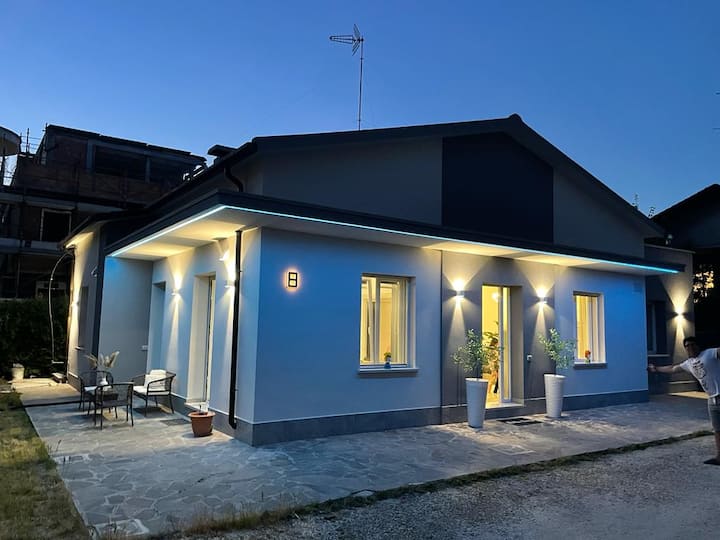 Maison Relax Près De La Mer, Centre Avec Parking - Bellaria-Igea Marina