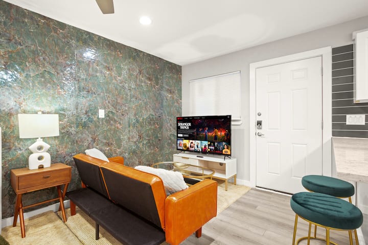 Sxsw/6th St/dt/zilker/acl Fest-free Parking-ldry - Austin, TX