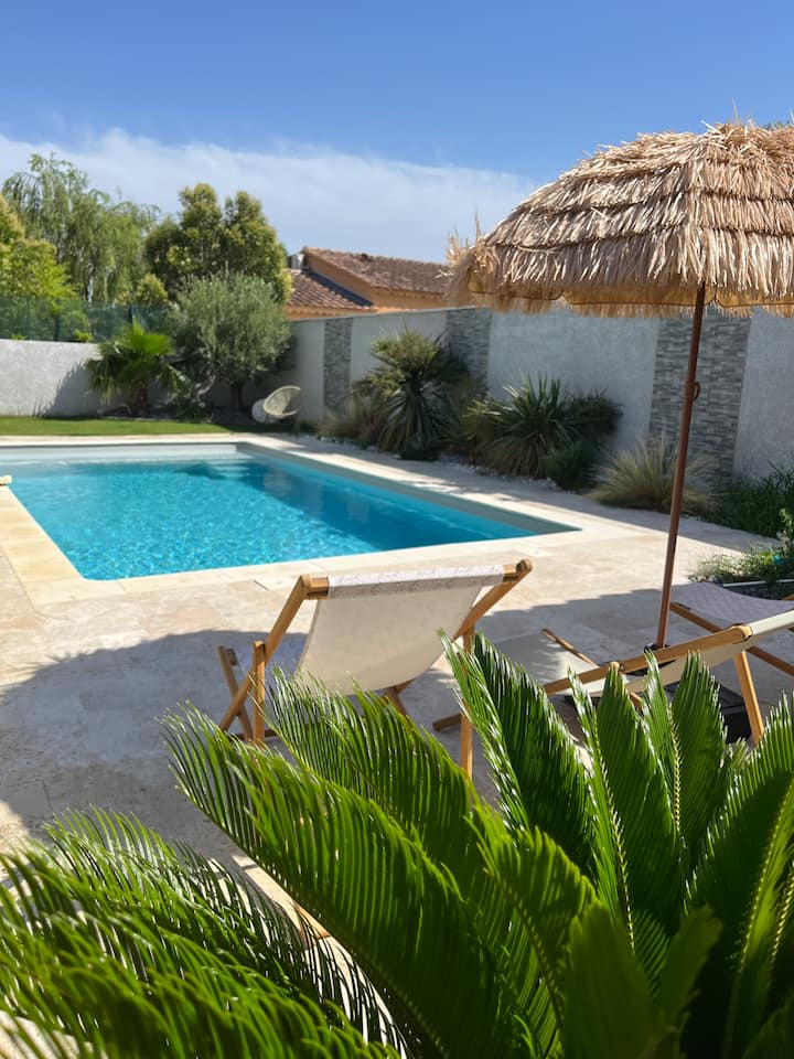 Très Belle Villa Près D'avignon 8 Personnes - Vaucluse