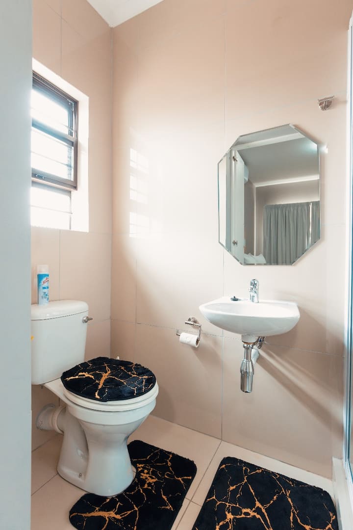 Dulux Family Apartment 1 - Richards Bay