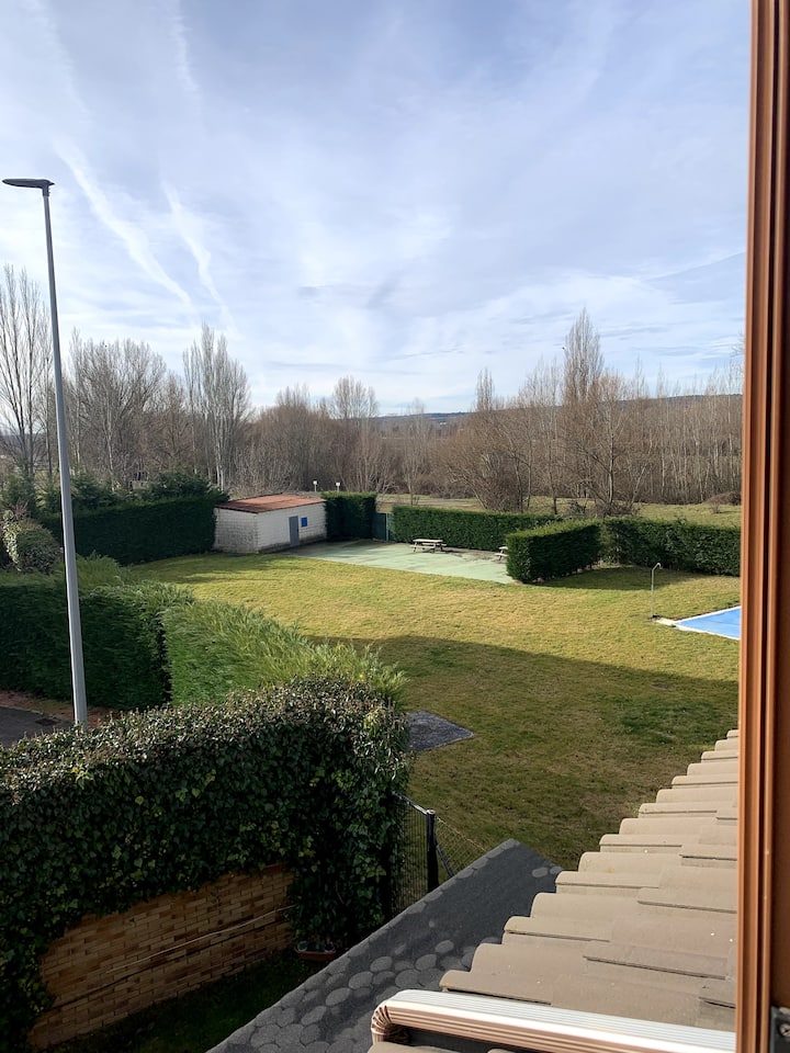 Descanso Y Naturaleza Asegurado - León, Spain