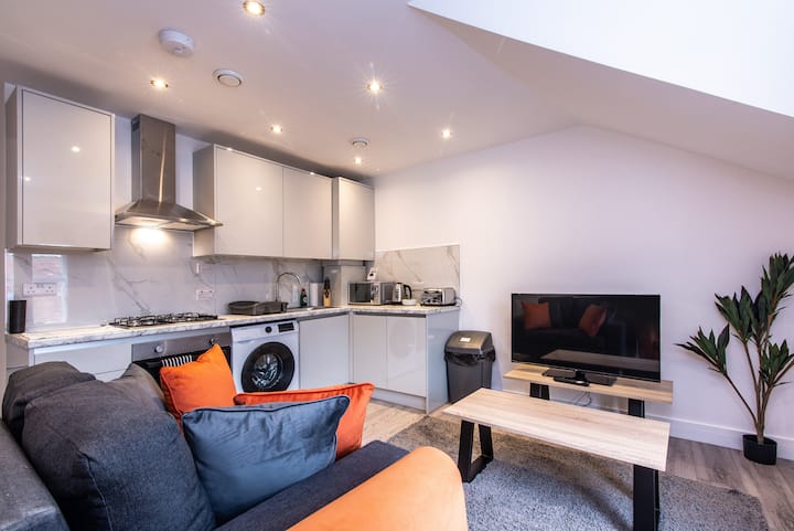 2-bed Apartment, Basingstoke – Great Location - Basingstoke