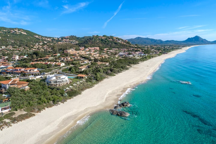 Seafront Villa In Costa Rei, Holidays In Sardinia - Costa Rei