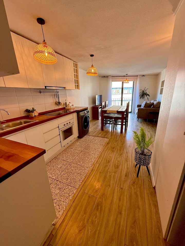 Lastarria 2d 2b Y Estacionamiento Y Lavadora - Recoleta, Chile