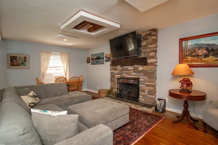 Birch Guest Suite - Roanoke, VA