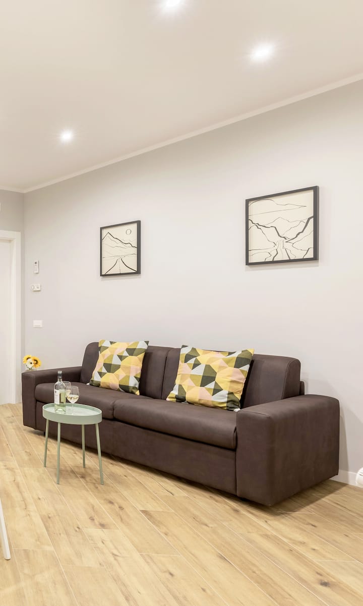 Hostly-suite Apartment Laterano-walk To Colosseum - Rom