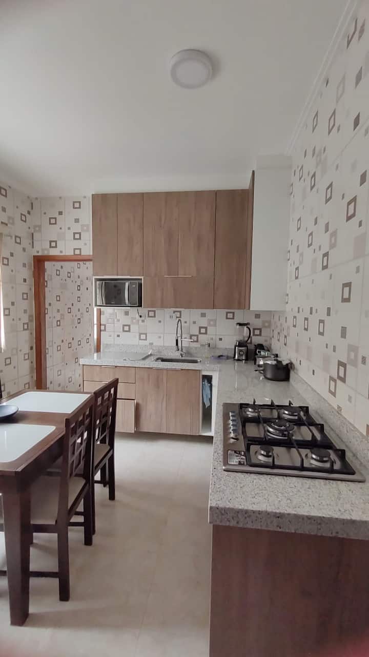 Casa A 7min Shoppping Oriente E Center Vale - São José dos Campos