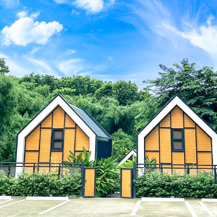 Loft Cabin + Studio Stay - Batangas