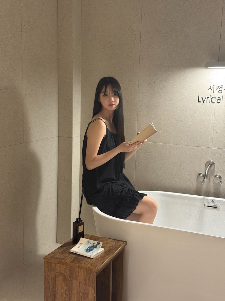 부산 영도 감성숙소, 서정적인 호텔 Type B1 - Busan