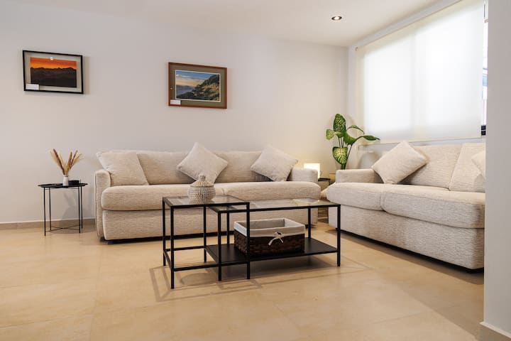 Equipped | Ac | Ensuite Rooms | Flex Check-in, Gym - 克雷塔羅州