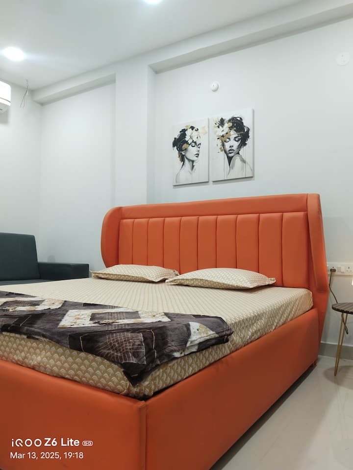 Midtown- Privateroom- Near Aig Hitech City - Hyderabad
