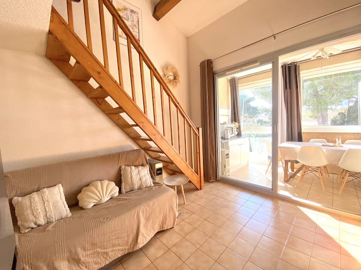 Reposez-vous Aux Iles Du Soleil. - Gruissan