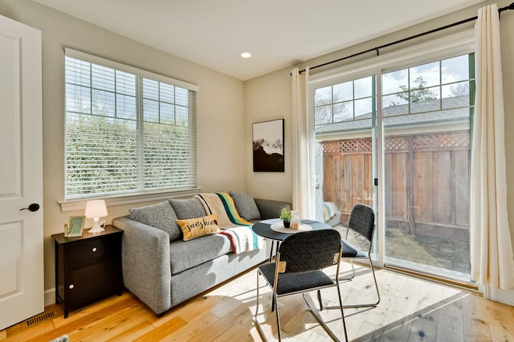 Jane's Home (Msb) | Modern W/ Laundry & Parking - Sunnyvale, CA