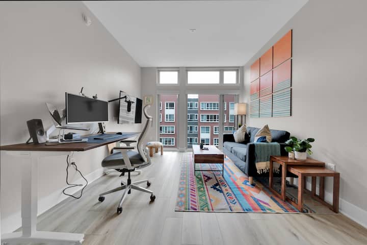 Mission Bay 1 Br W/ Work Setup - 11685 - San Francisco