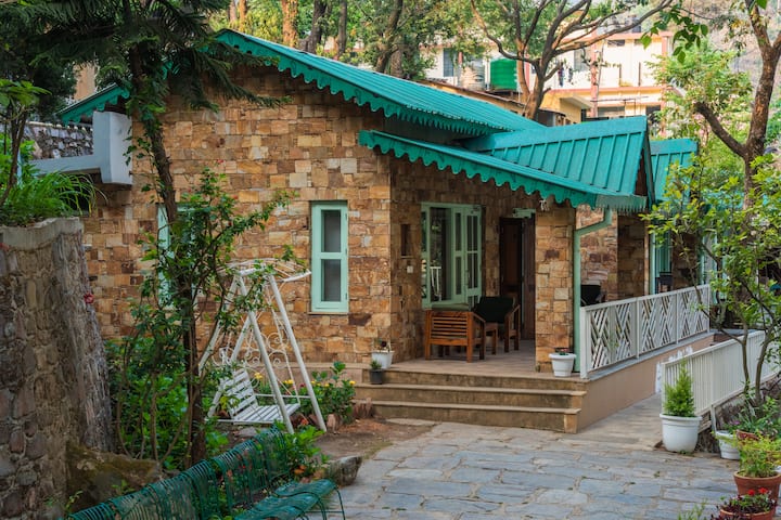 Stone House Stay By The Lake | Two-room Unit - Bhimtal