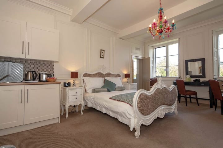 14 Superior Room In Bagshaw Hall, Bakewell - Bakewell