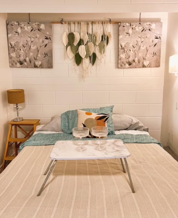 Maison, 5 Bd., - 40%,  32 Jours + - Montréal, QC