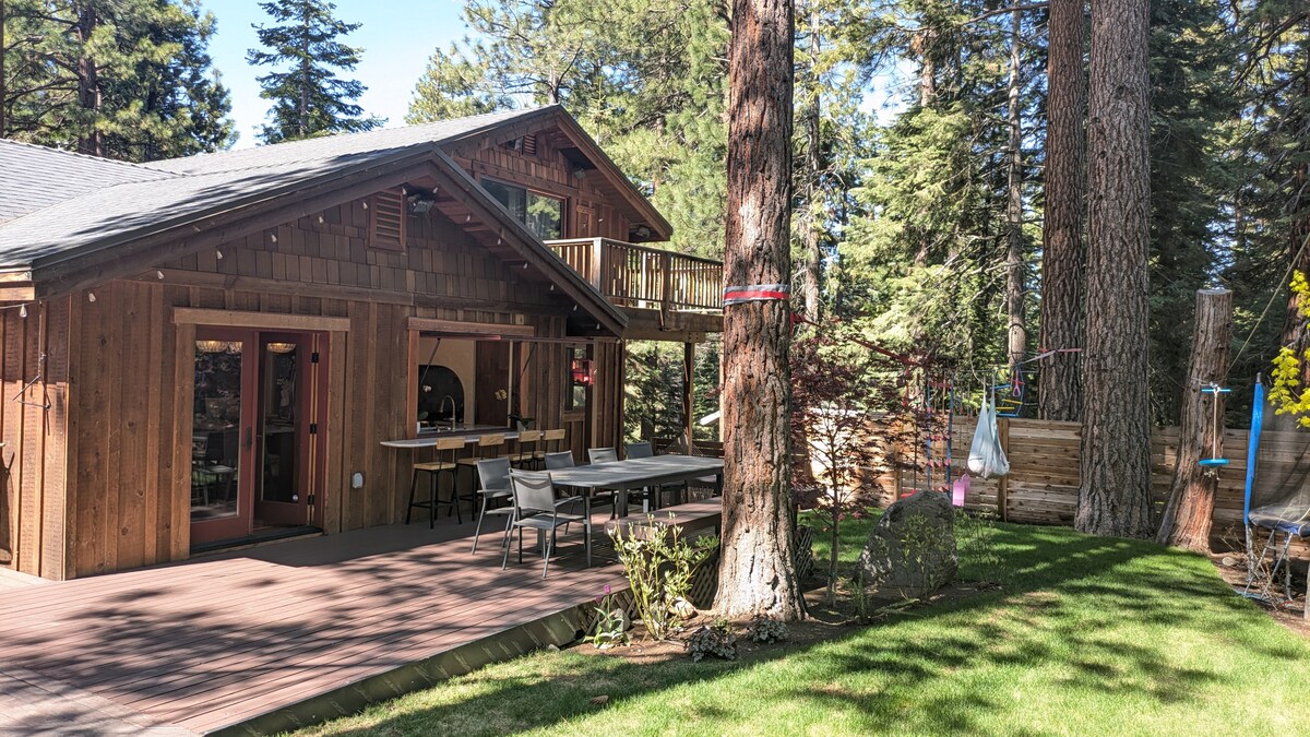 Swag Cabin - 4br/3ba + fenced yard + Walk to Beach - Houses for Rent in ...