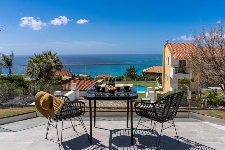 Pnoe Luxury Apartments (Studio) - Kefalonia