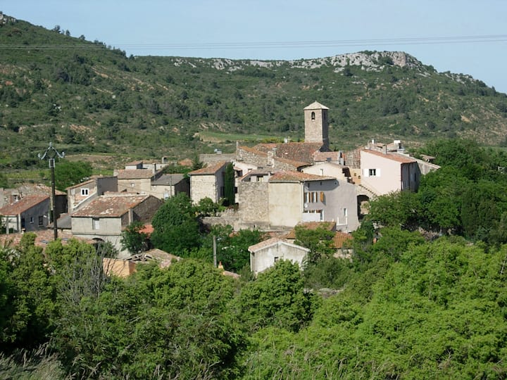 Albas Au Cœur Des Corbières - Albas
