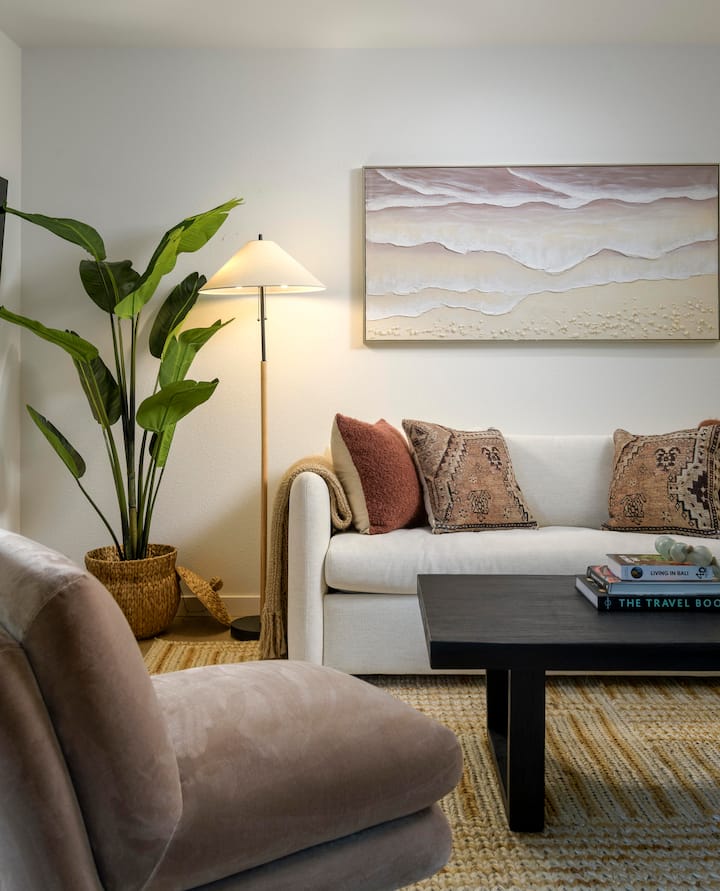 Family Getaway W/ Private Garden & Bunk Beds - Carpinteria, CA