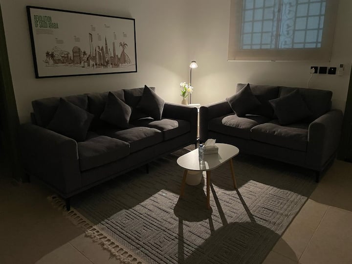 شقة للعائلات الكبيرة تتسع ل8 أشخاص - Riyadh