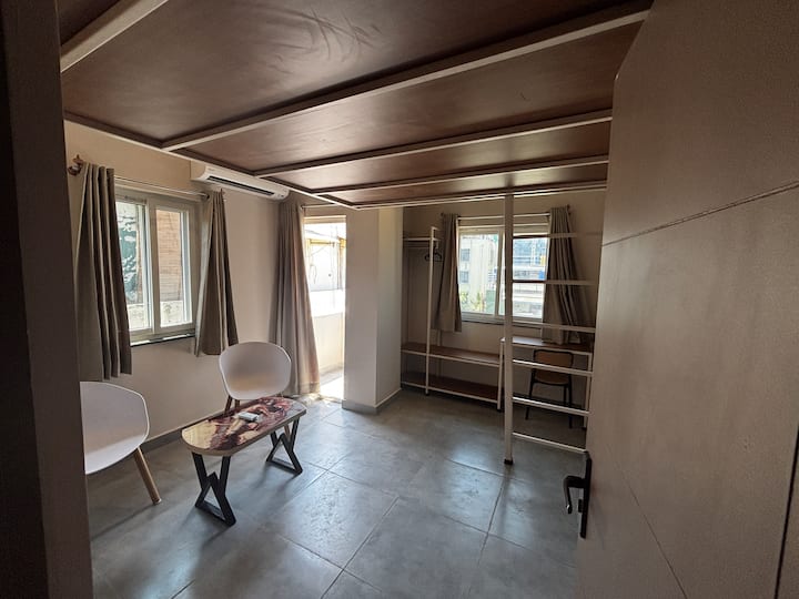 Bright & Comfortable Loft Room W Balcony | Ostello - Hyderabad