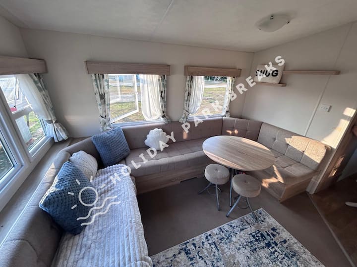 Cosy Cove At Seal Bay – 2-bedrooms On White Horse - Bracklesham Bay