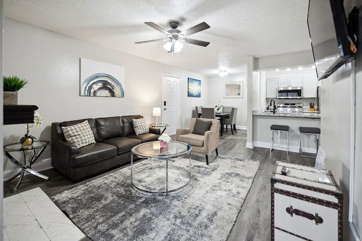 I015 – W. Cup 18 Min To At&t | Sleeps 4 | Parking - Euless, TX