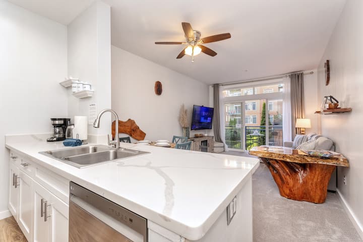 Beautiful 1 Bedroom In The Heart Of Seattle! - Seattle