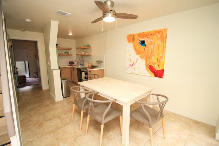 Central Miami With Parking - South Miami, FL