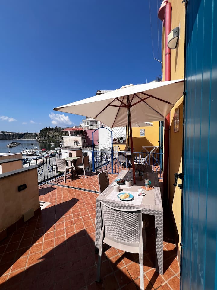 Guest House De Lamartine - Studio Flat - Procida