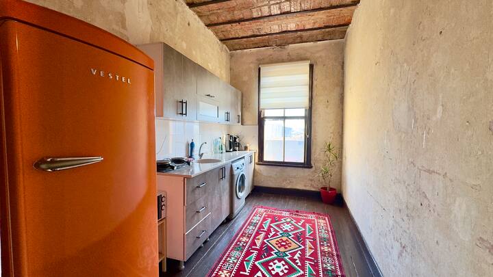 4br With Ac Historical Building Galata! - Istanbul